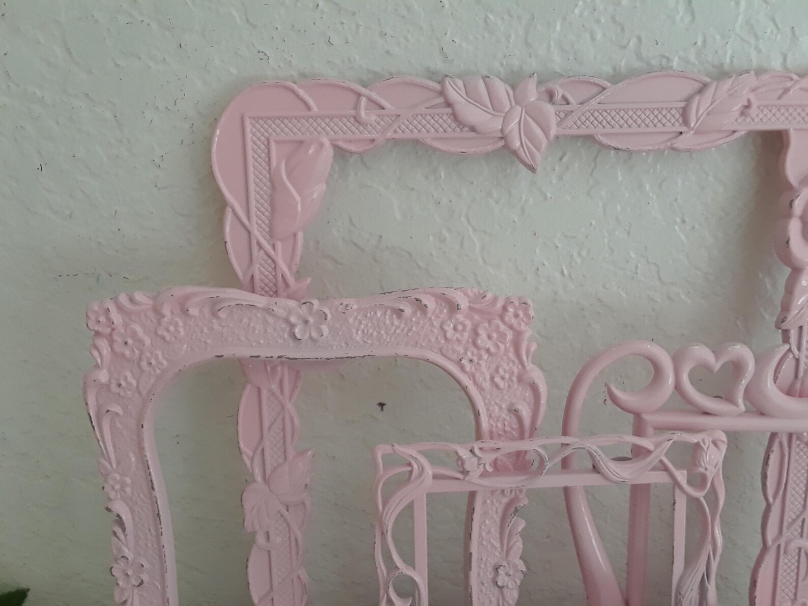 Pink Picture Frame Set Upcycled Vintage Flower Heart Wall Gallery Photo ...