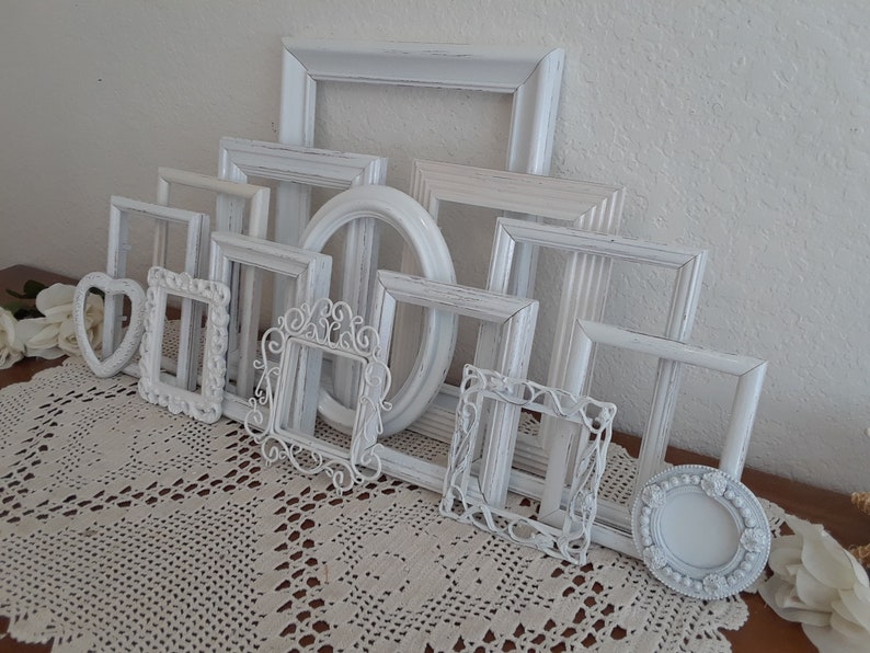 White Picture Frame Set Rustic Shabby Chic Distressed up Cycled Vintage ...