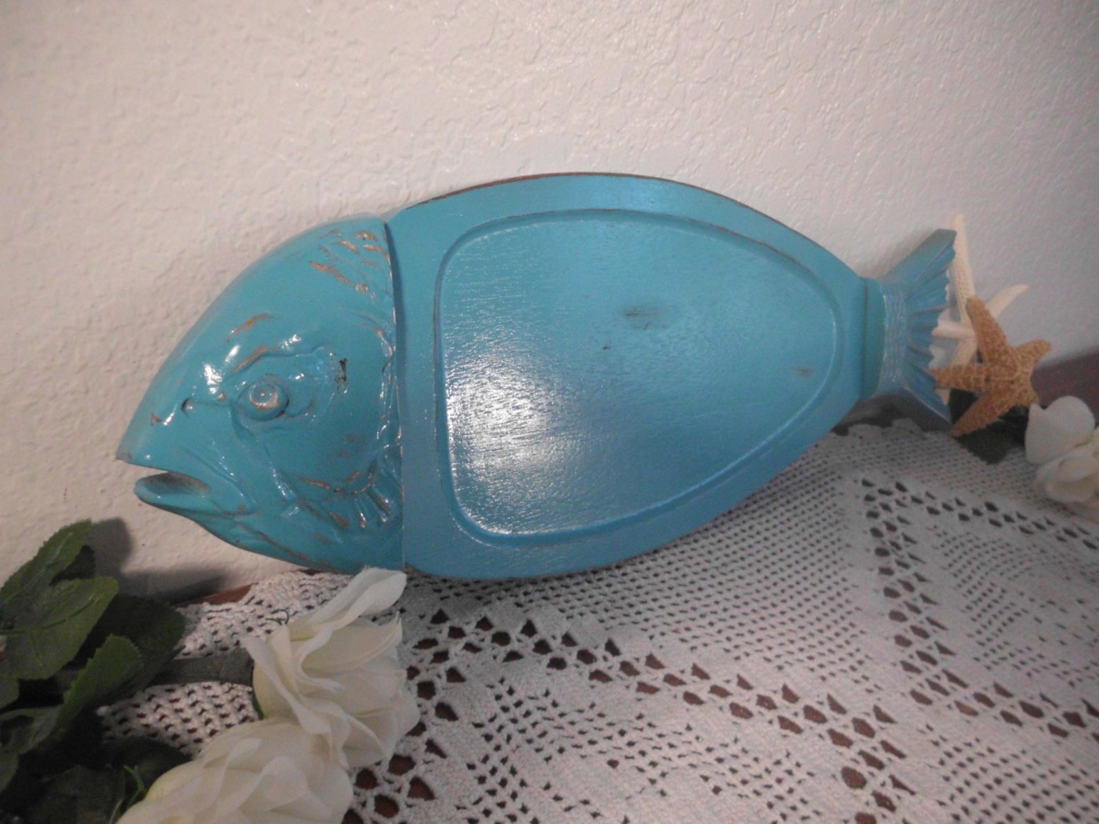 Aqua Turquoise Blue Fish Wall Hanging up Cycled Vintage Silver Wood ...
