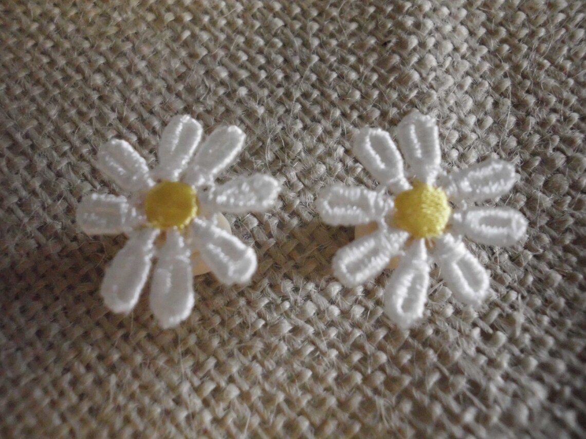Beautiful Cute Summer Pink Green Flower Clothes Pin Bride Wedding ...