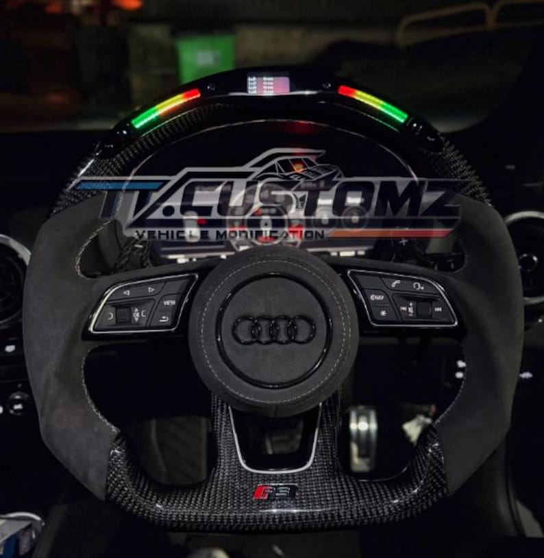 Kierownica z włókna węglowego LED w stylu Audi Rs A3 S3 RS3 RS4 RS5 ...