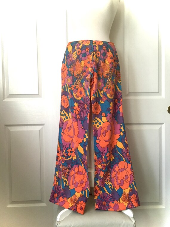 1960s Groovy Low Rise Pants Bright Psychedelic Patter… - Gem