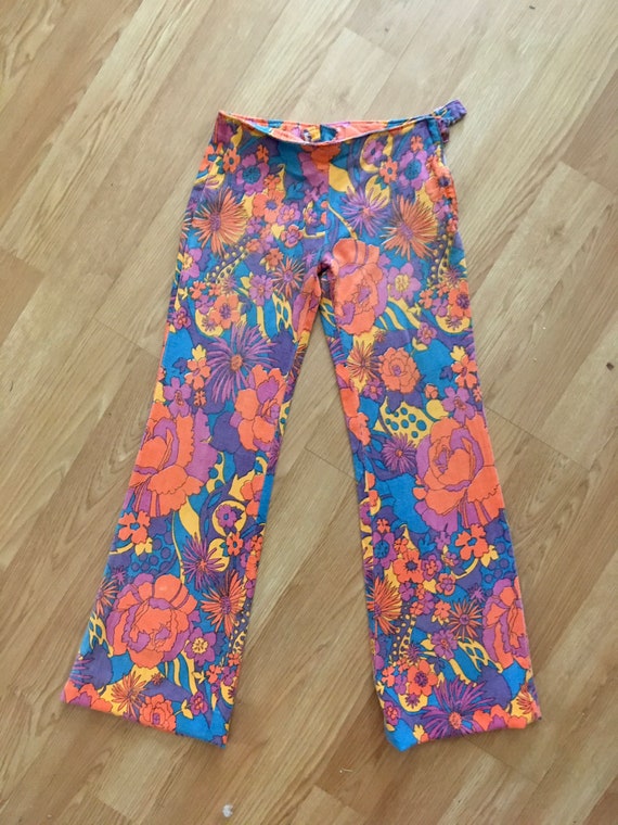 1960s Groovy Low Rise Pants Bright Psychedelic Patter… - Gem