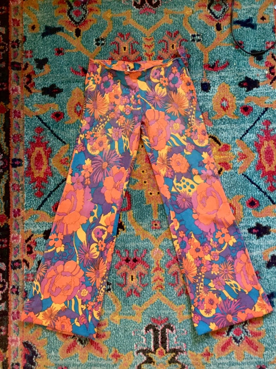 1960s Groovy Low Rise Pants Bright Psychedelic Patter… - Gem
