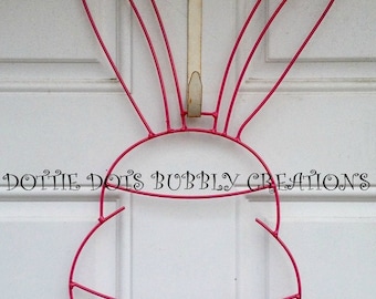 Bunny Rabbit Wire Form Wreath | Etsy