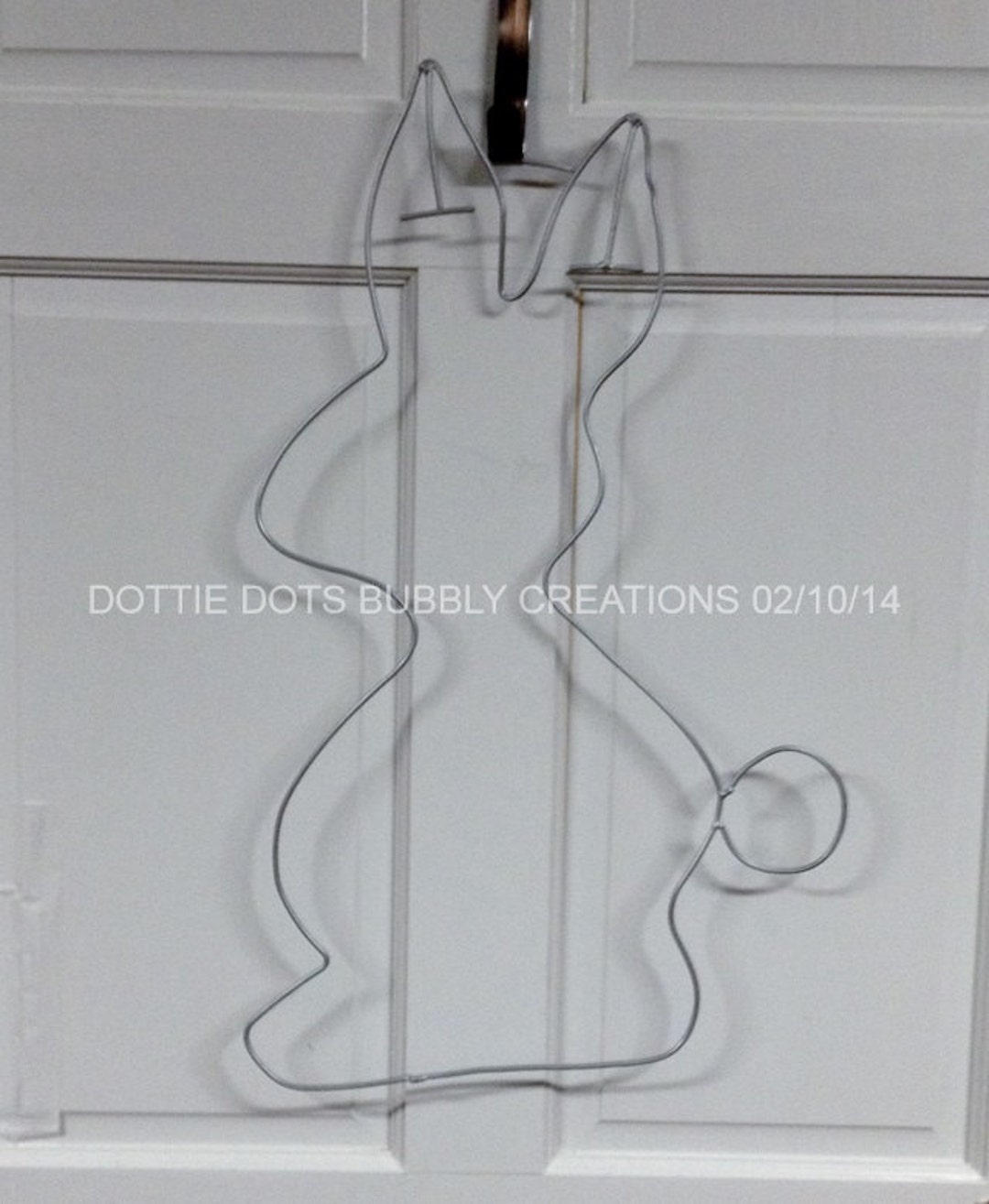 Bunny Rabbit Wire Form Wreath - Etsy