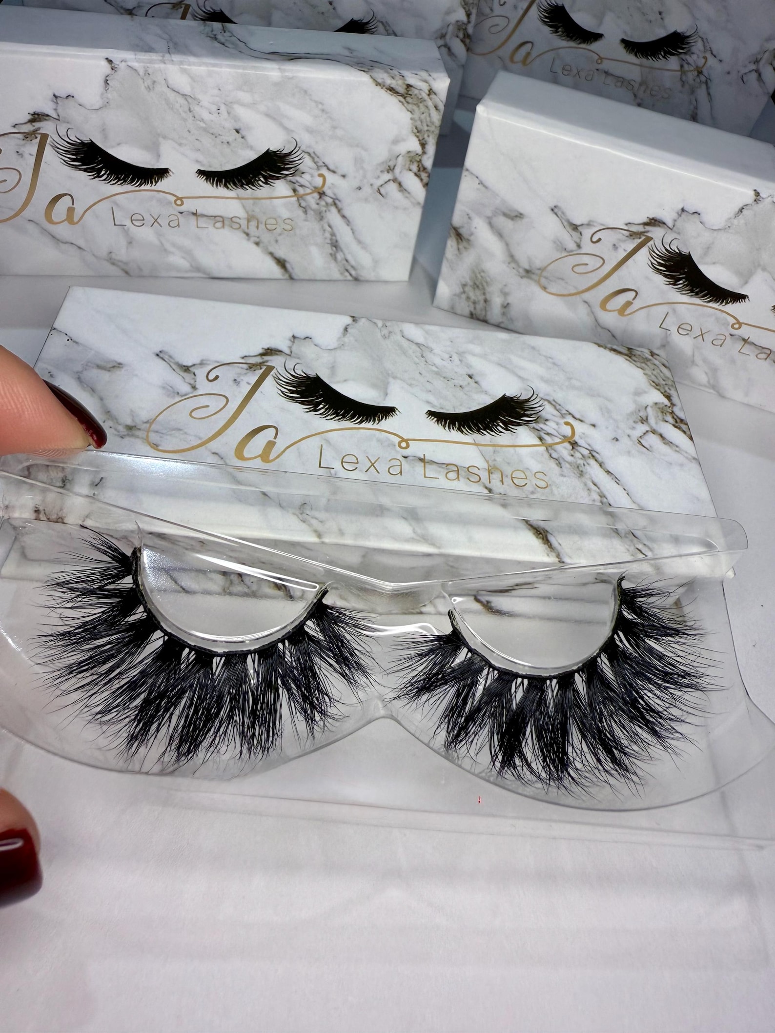 Maxed Volume Lashes - Extra Dramatic False Eyelashes, Full Glam ...
