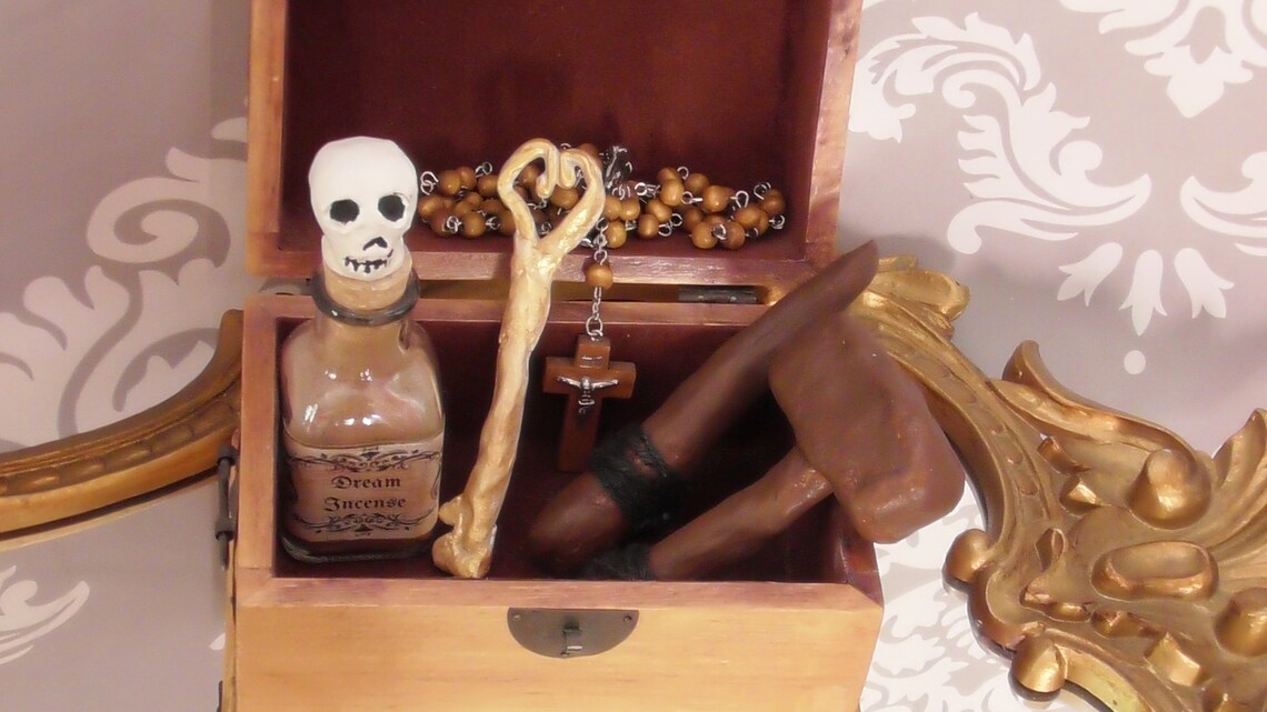 Vampire Hunting Kit Vampire Slayer Hunter With Stake Mallet | Etsy