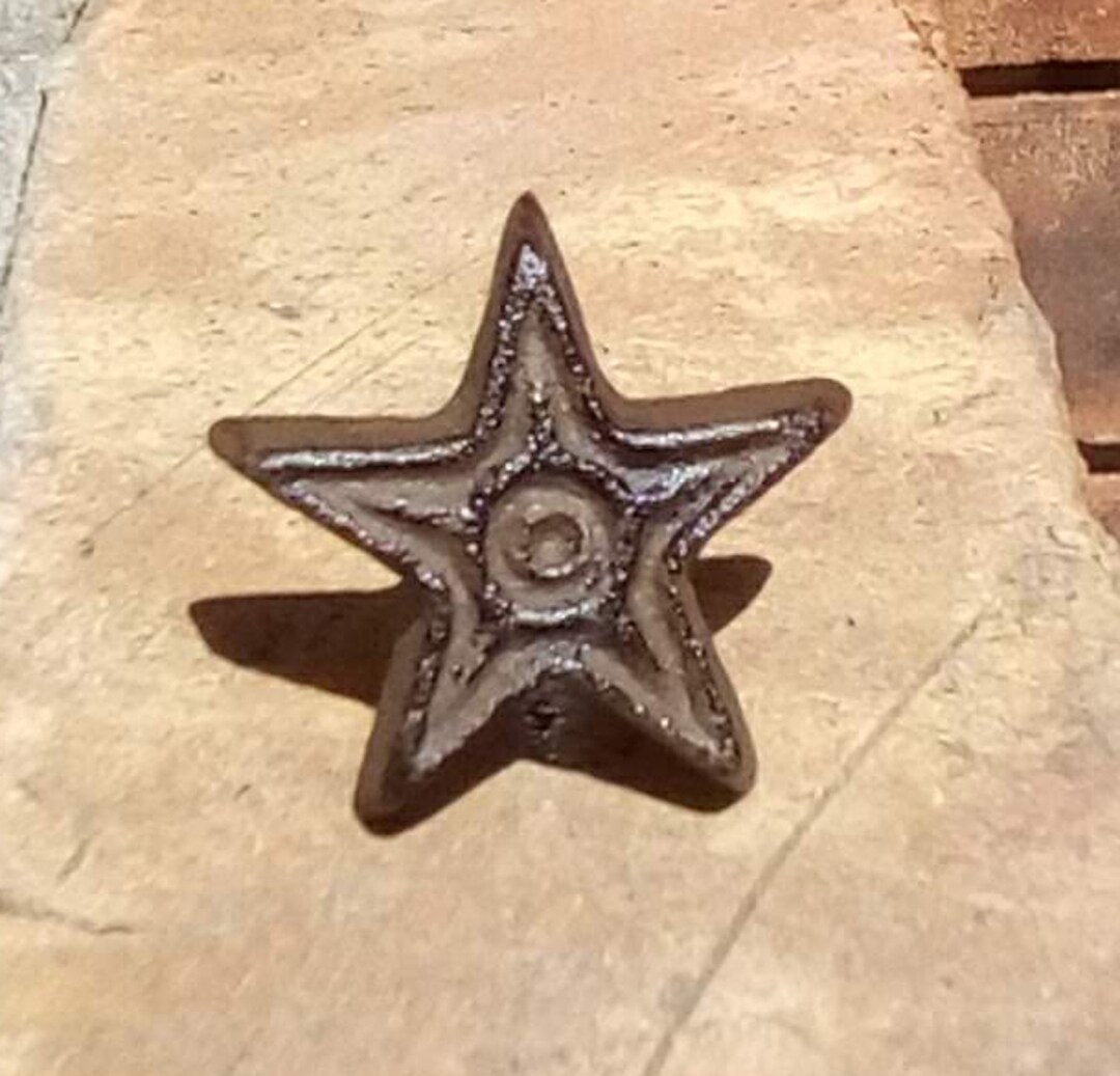 2 Cast Iron Star Cabinet Knobs Drawer Pulls Primitive - Etsy