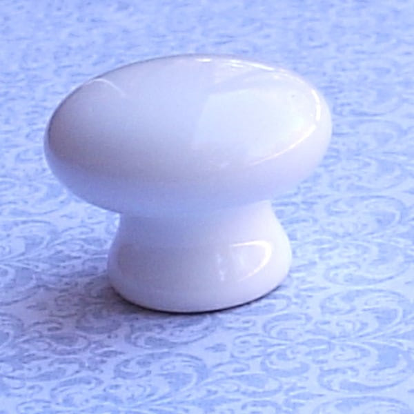 White Knobs and Pulls - Etsy