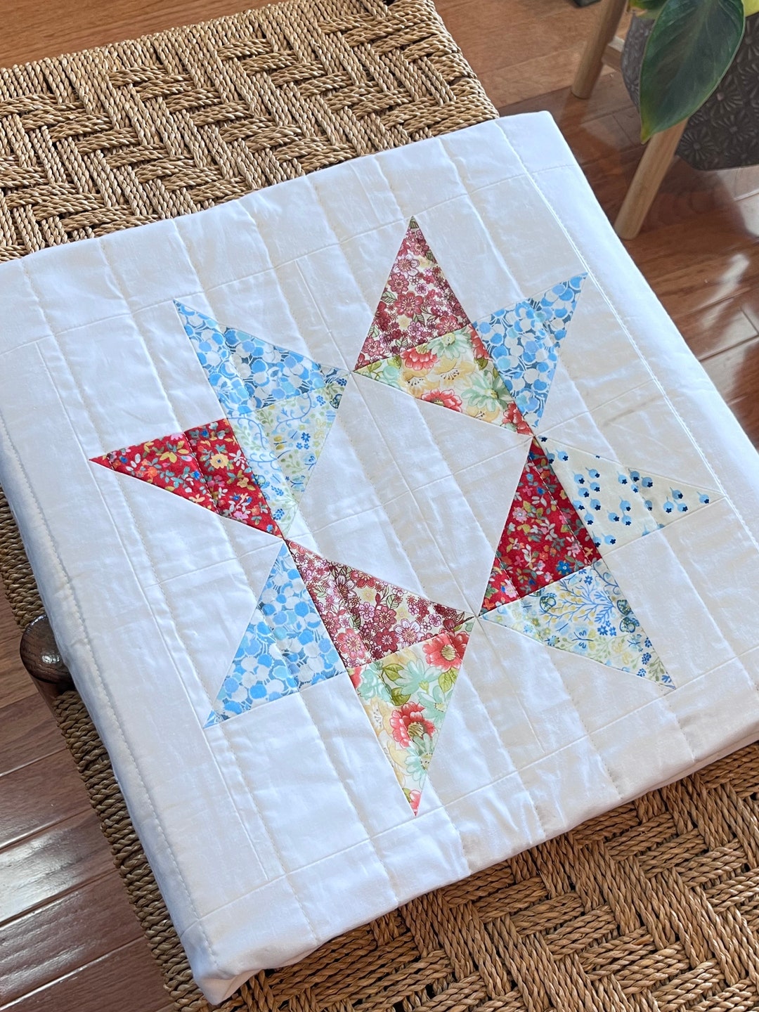 Star Baby Quilt, Handmade Baby Quilt, Modern Star Quilt, Baby Quilt - Etsy