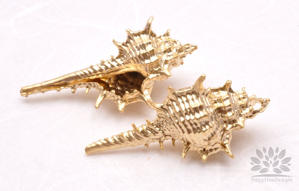 P555-01-MG// Matt Gold Plated Lace Murex Seashell Pendant 2 - Etsy