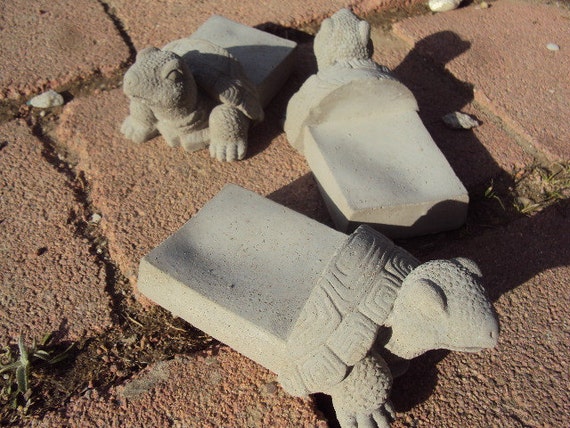 Items similar to Turtle Planter Pot Feet, Planter Stand, Set Of Three ...