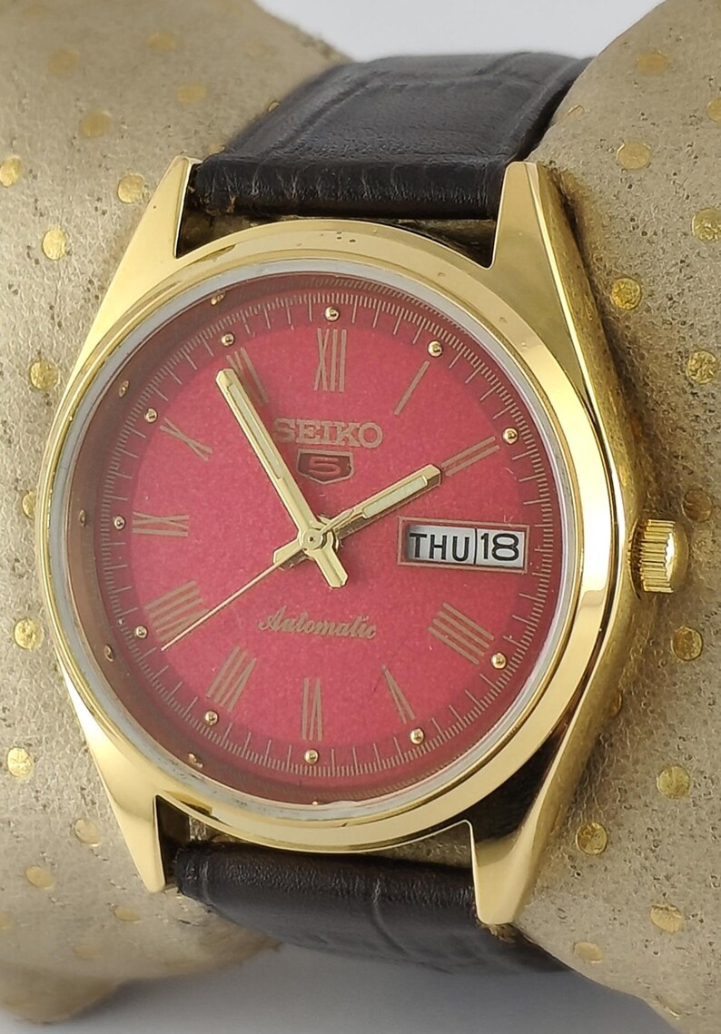 Vintage Seiko 5 Automatic Watch for Men | Red Dial | GP Case | Day/date ...