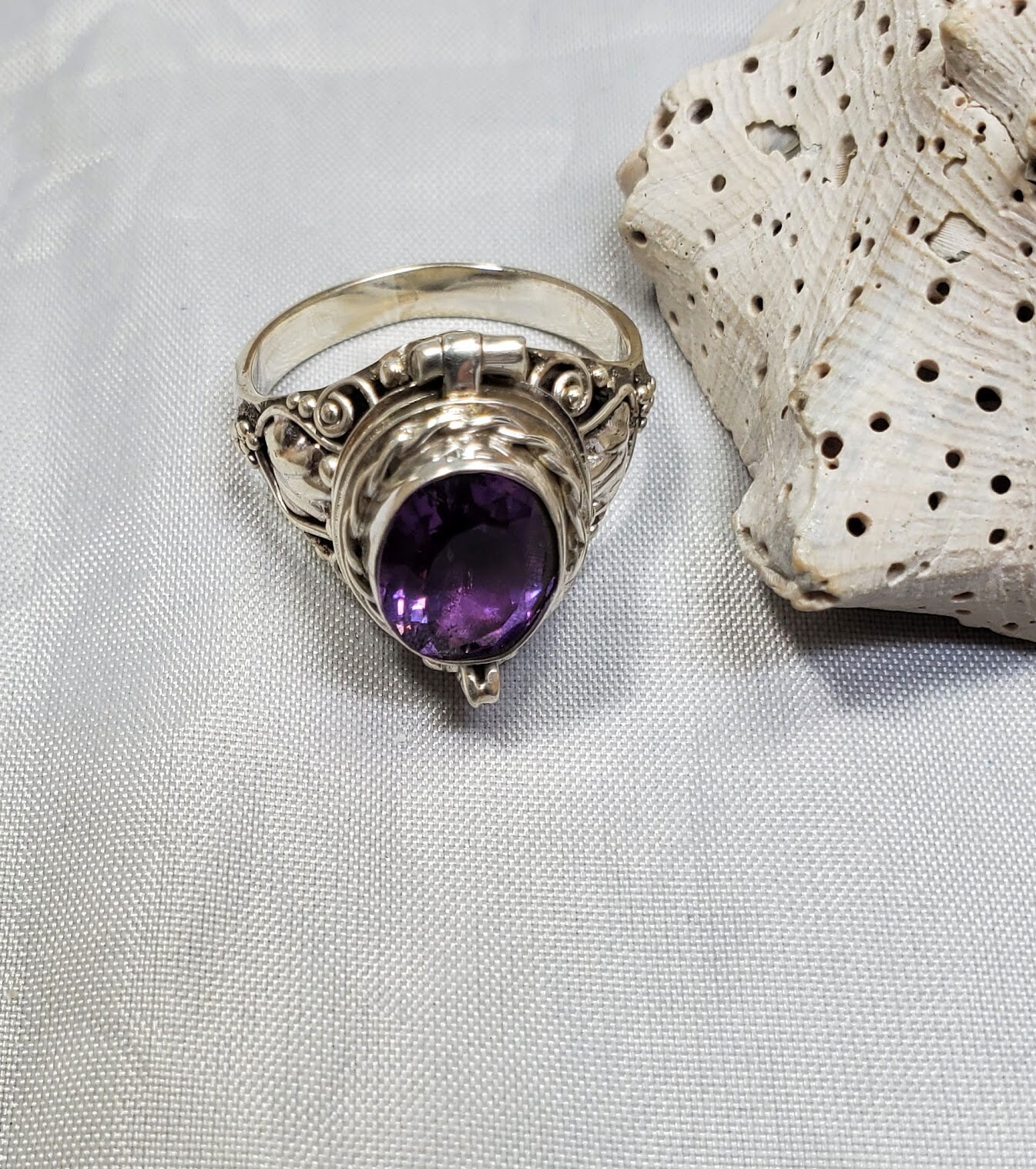 Large, Bold Amethyst Poison Ring, Pill Box Ring, Compartment Ring ...