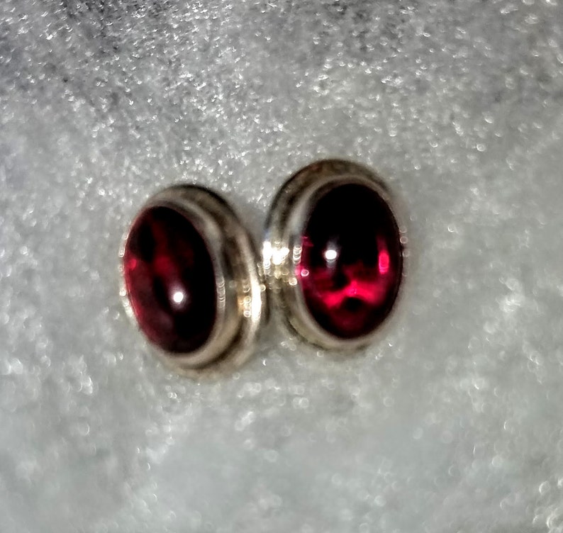 Deep Rich Burgundy Red Garnet Semi-precious Gem Stones | Etsy