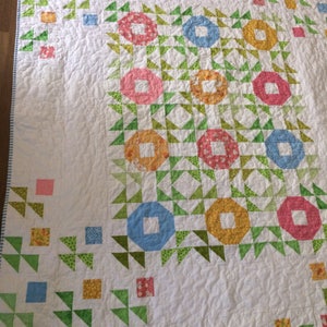 Quilt Pattern - Spring Blooms and Blossoms - 53" X 65" - PDF File ...