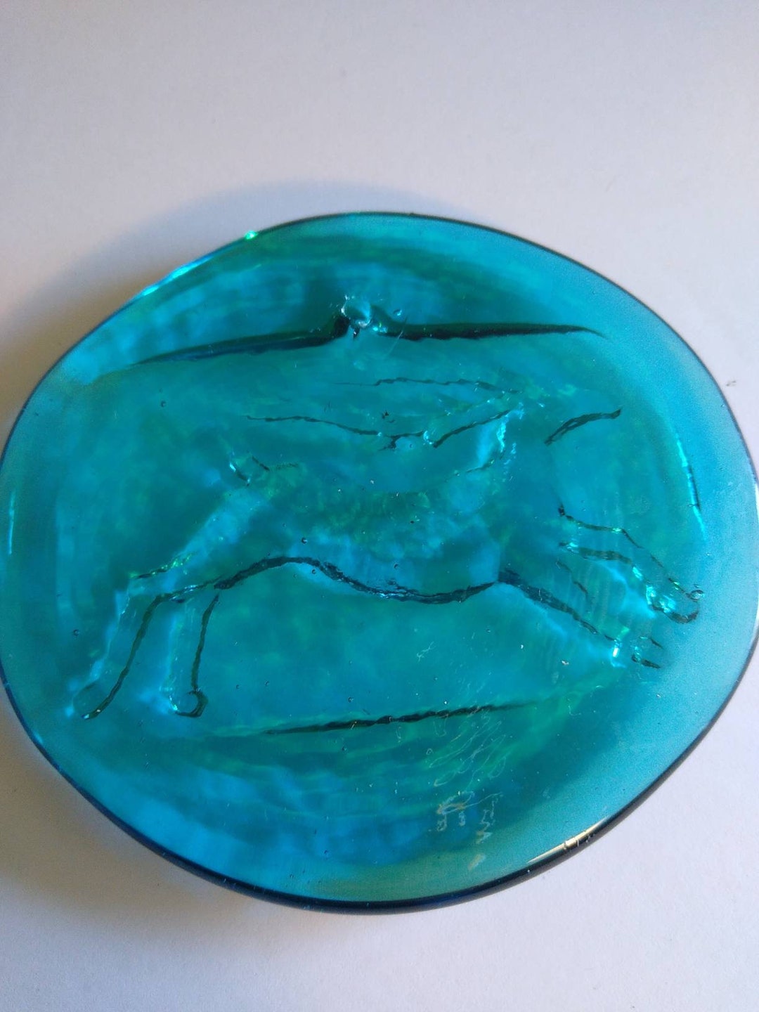 Pretty Blue Running Deer Sun Catcher Suncatcher Vintage Art Glass Hand ...