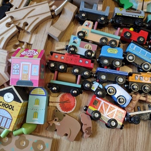 Enormous Lot Brio Compatible Wooden Train Set Buildings Train Cars 125 ...