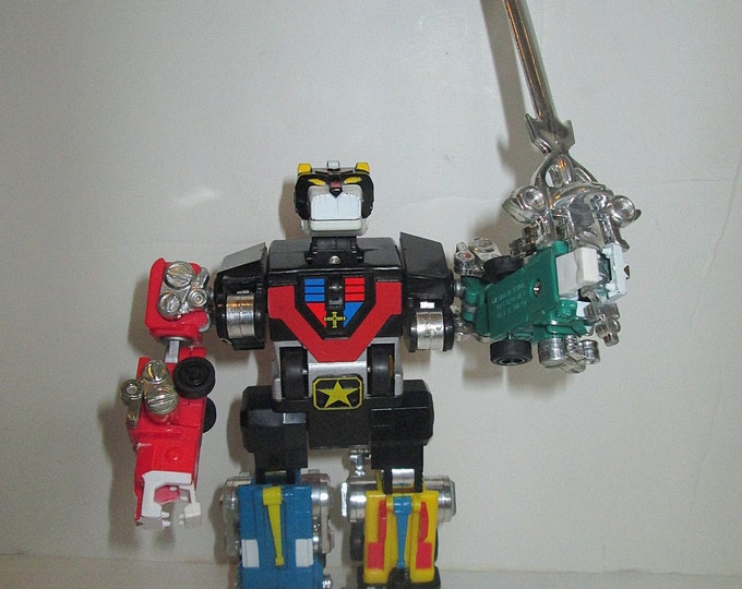 Voltron LJN Lion Force Robot Pull Back Action With Weapon - Etsy