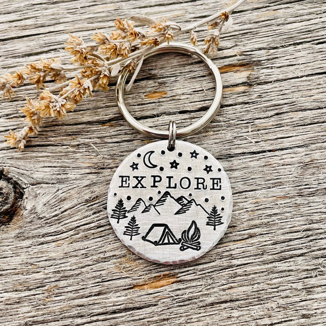 Explore Mountain Camping Keychain, Nature Outdoors Forest Campfire Key ...