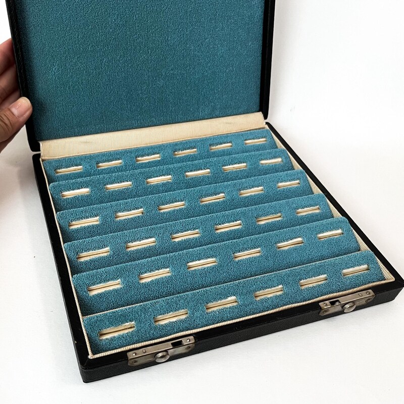 Salesman Case - Etsy