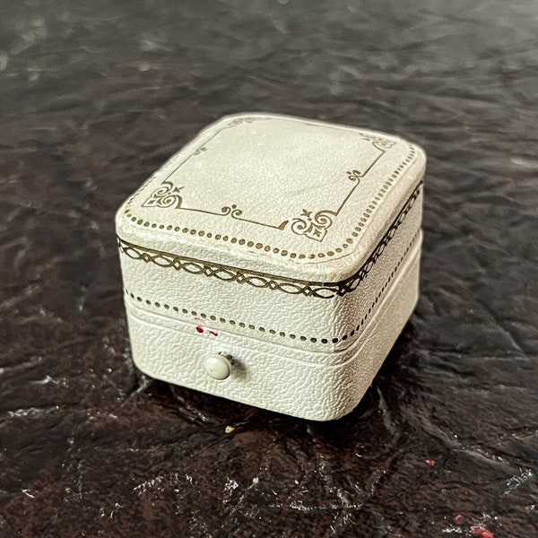 Antique Button Box - Etsy