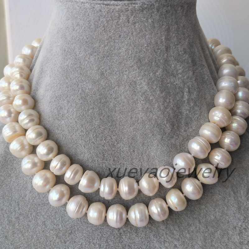 Big Pearl Necklace - Etsy