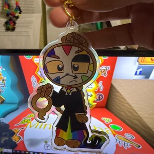 DYLE KEYCHAIN | Dandy's World - Etsy
