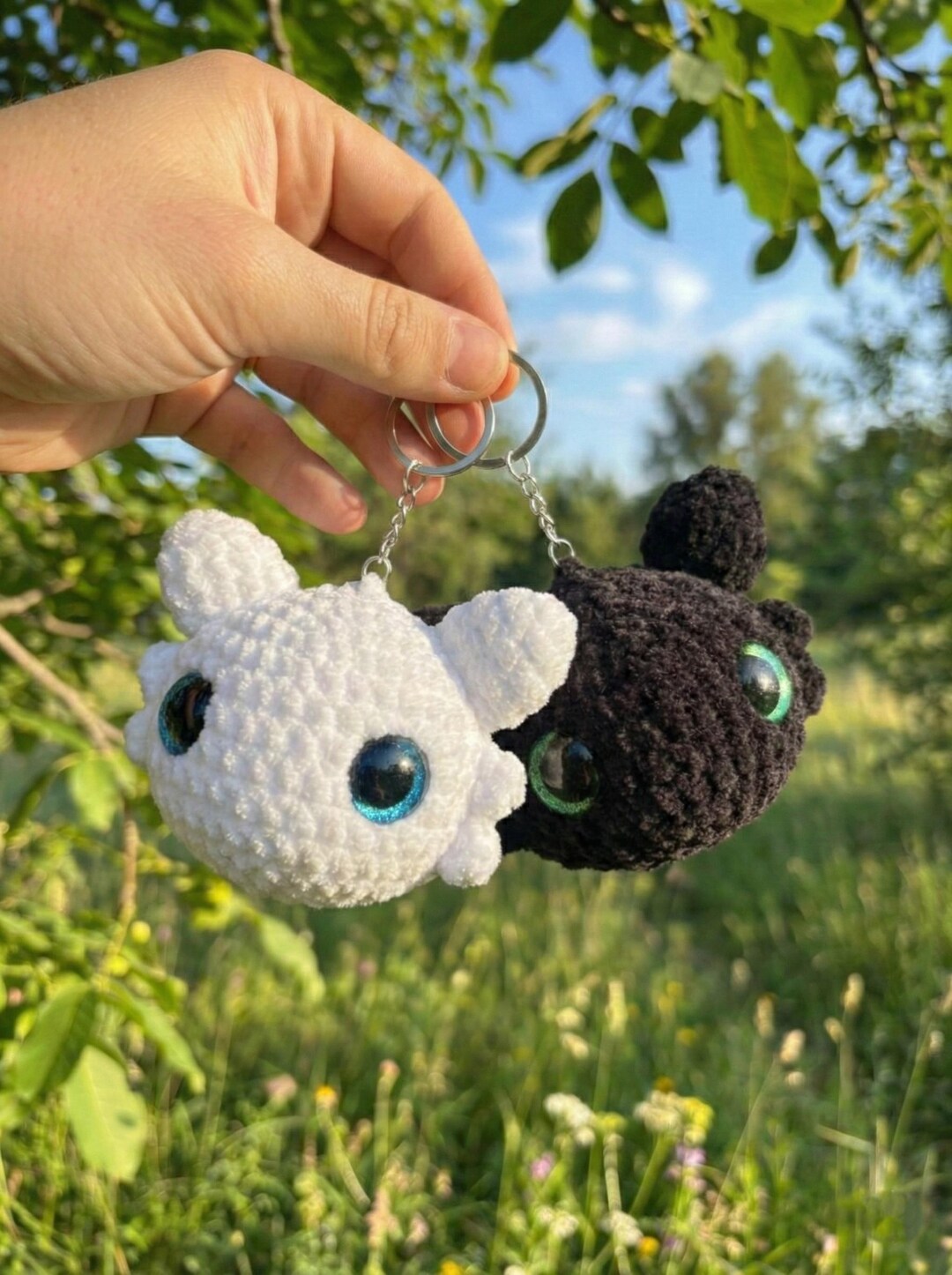 Crochet Toothless & Light Fury Keychain Set, Amigurumi Dragon Plush ...