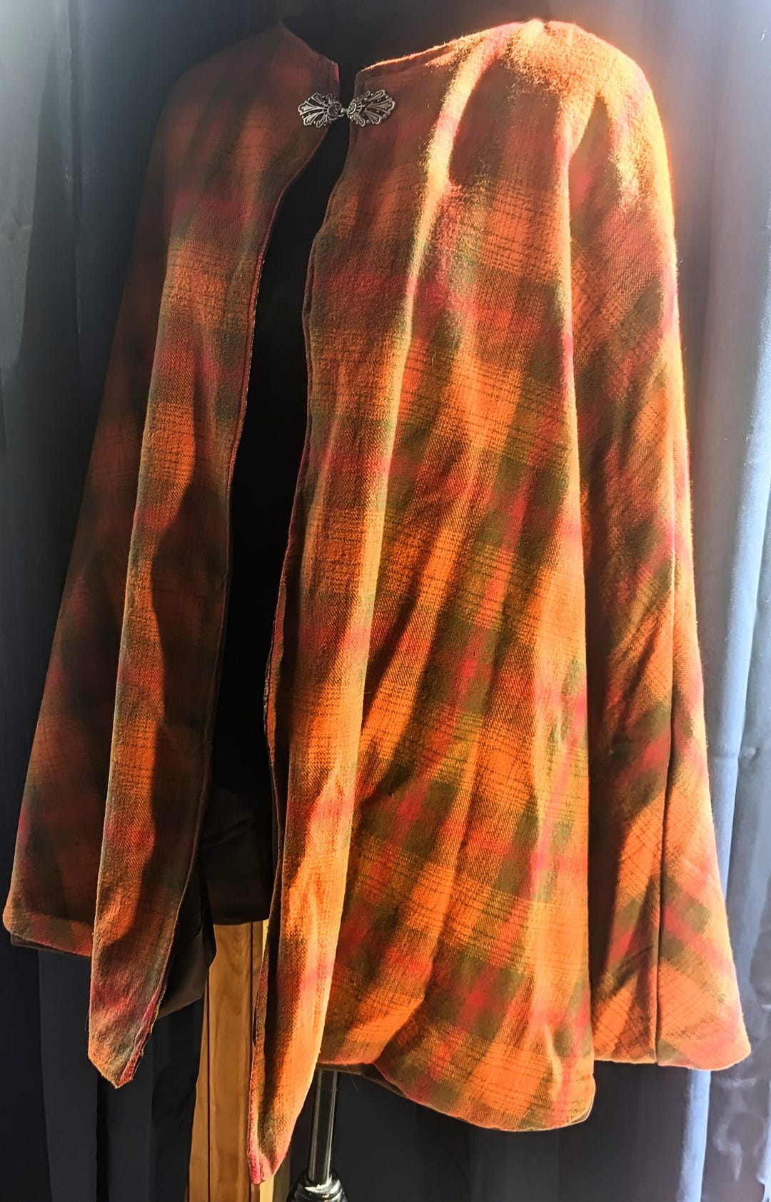 Celtic SCOTTISH CAPE Knee-length TARTAN Plaid W/clasp Collar,lavender ...