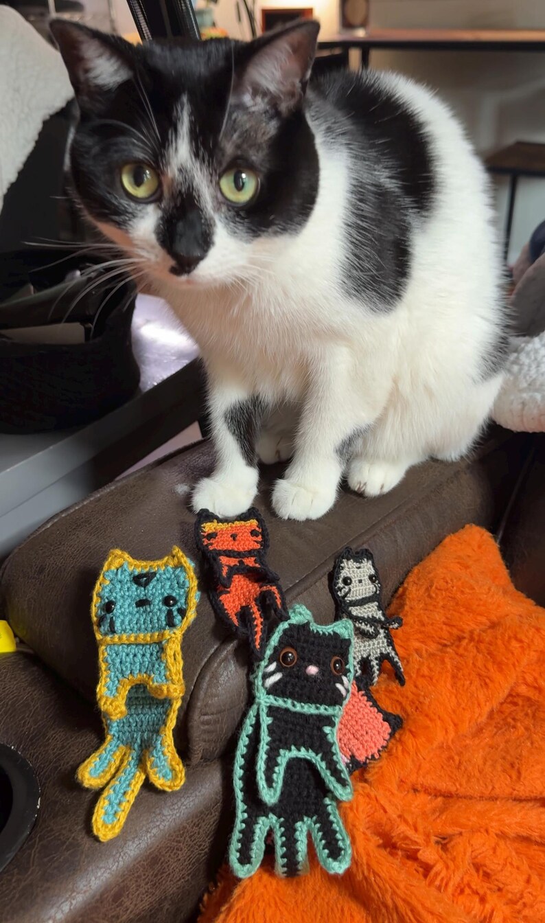 The Marley Cat Bookmark CROCHET PATTERN PDF Download - Etsy