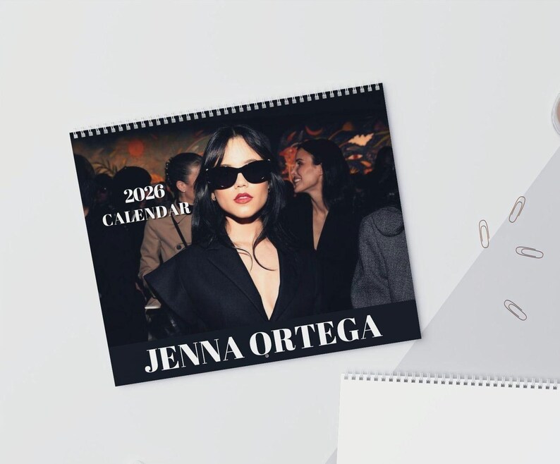 Jenna Ortega 2026 Wandkalender Advents und Beetlejuice Fan Geschenk ...