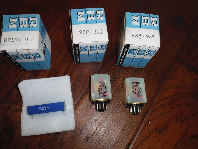 Essex RBM Controls Vintage Audio Parts Lot of 10 NOS in Boxes Free ...