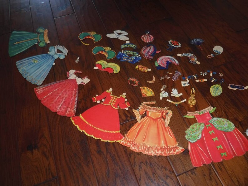 Paper Doll Cut Outs 24 Pieces - Etsy