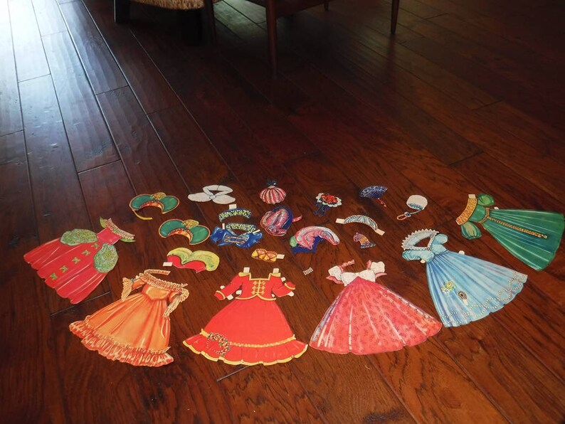 Paper Doll Cut Outs 24 Pieces - Etsy