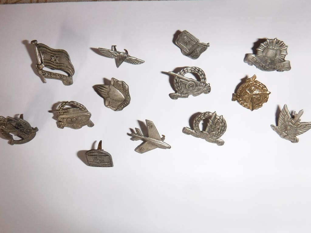 IDF Military Beret Badge Pin - Infantry Cap Badge Pins X 13 - Etsy