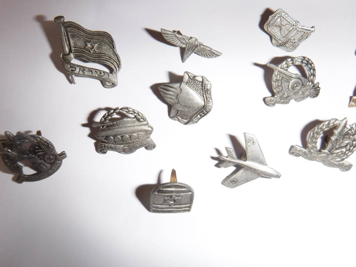 IDF Military Beret Badge Pin - Infantry Cap Badge Pins X 13 - Etsy