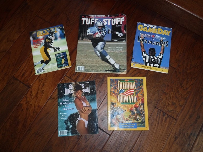 Vintage Lot of Sport Related 1990 Magazines 3/9/90 Sports Illustrated ...