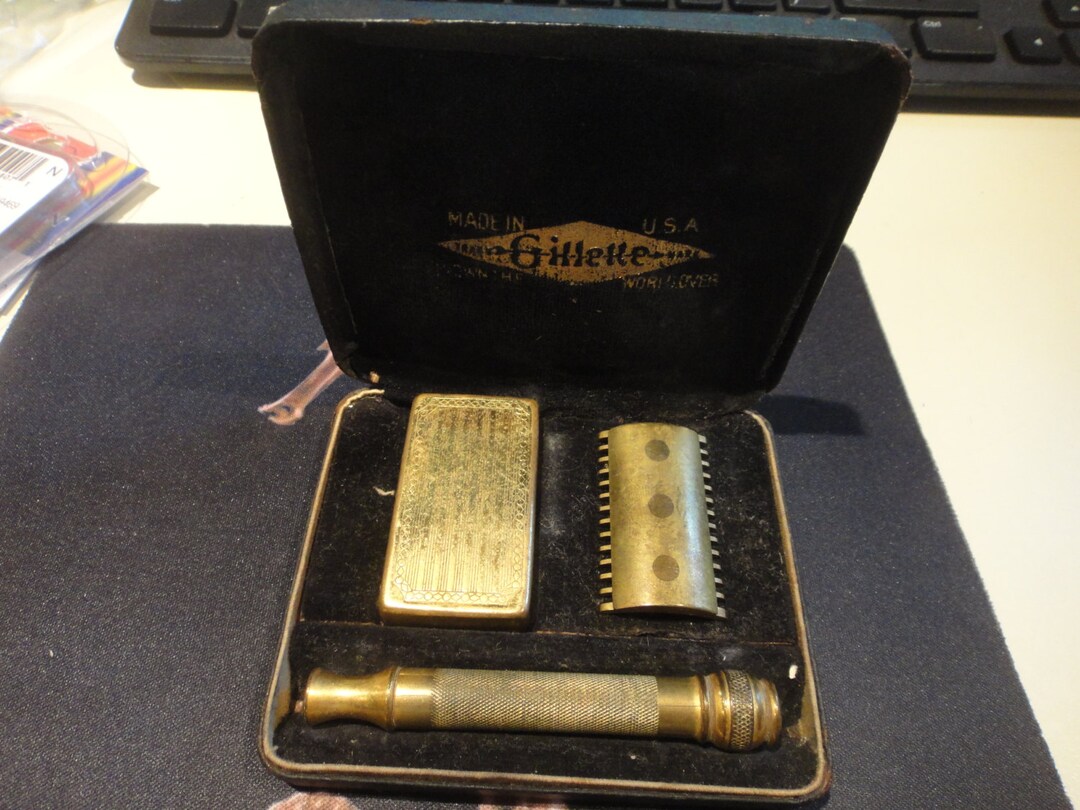 1921-1928 Gillette Old Type Set Razor Stem Top and Case for Blades ...