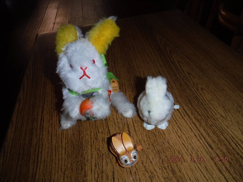 Bunny's Vintage Carl Original Germany Wind-up Toy Bunny and Two Other ...