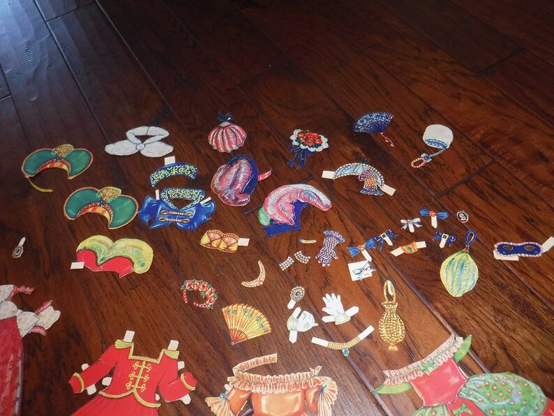 Paper Doll Cut Outs 24 Pieces - Etsy