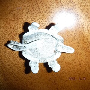 Florenza Turtle Pincushion Nodding Head White With Red Velvet Cushion ...