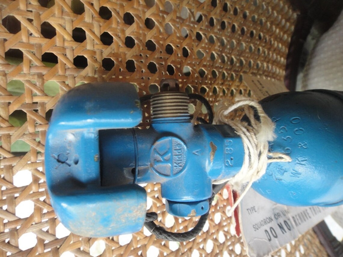 WWII Naval Air Station 1940's Walter Kidde Drop Raft CO2 - Etsy