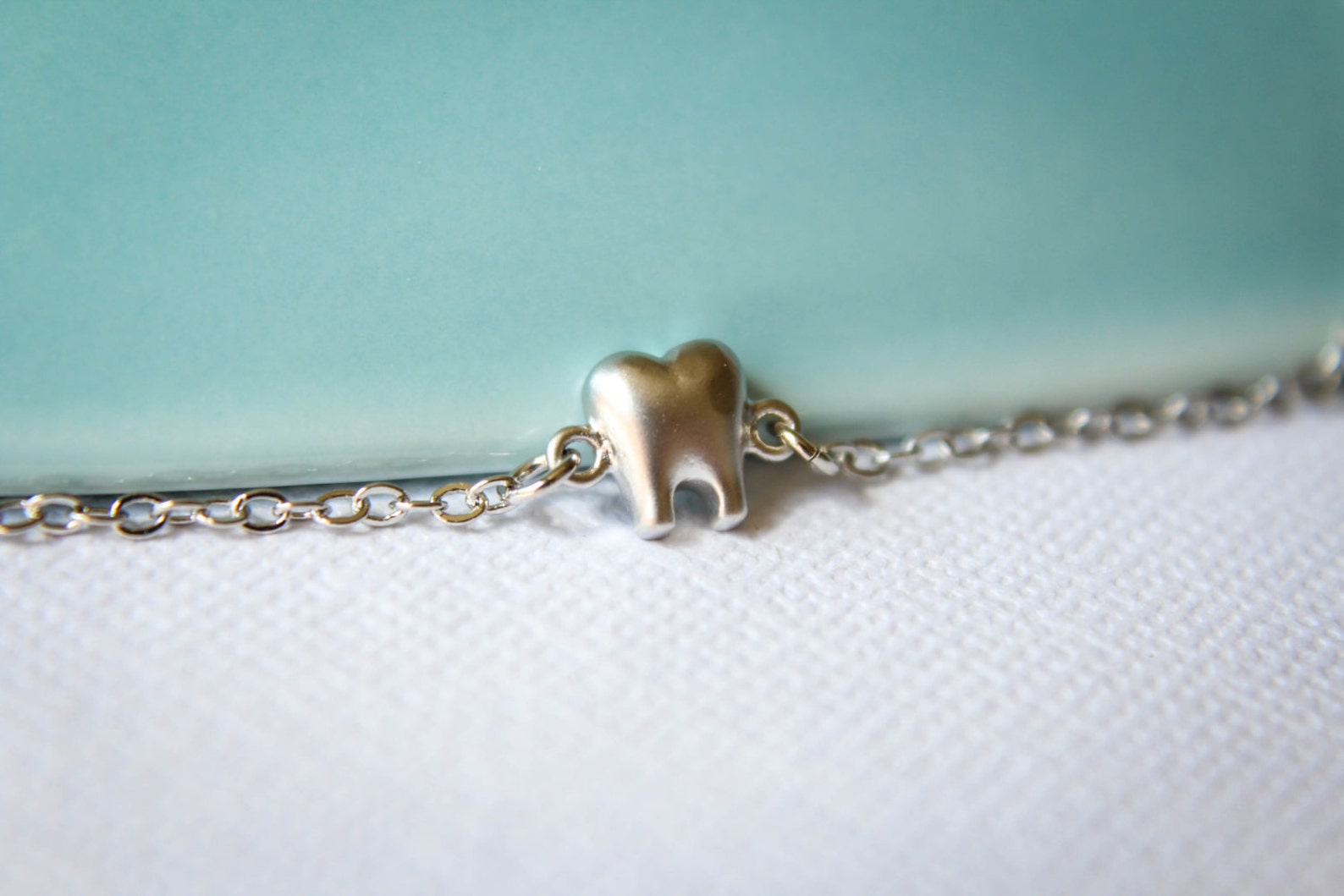 Tooth Necklace, Available in Silver or Gold - Etsy