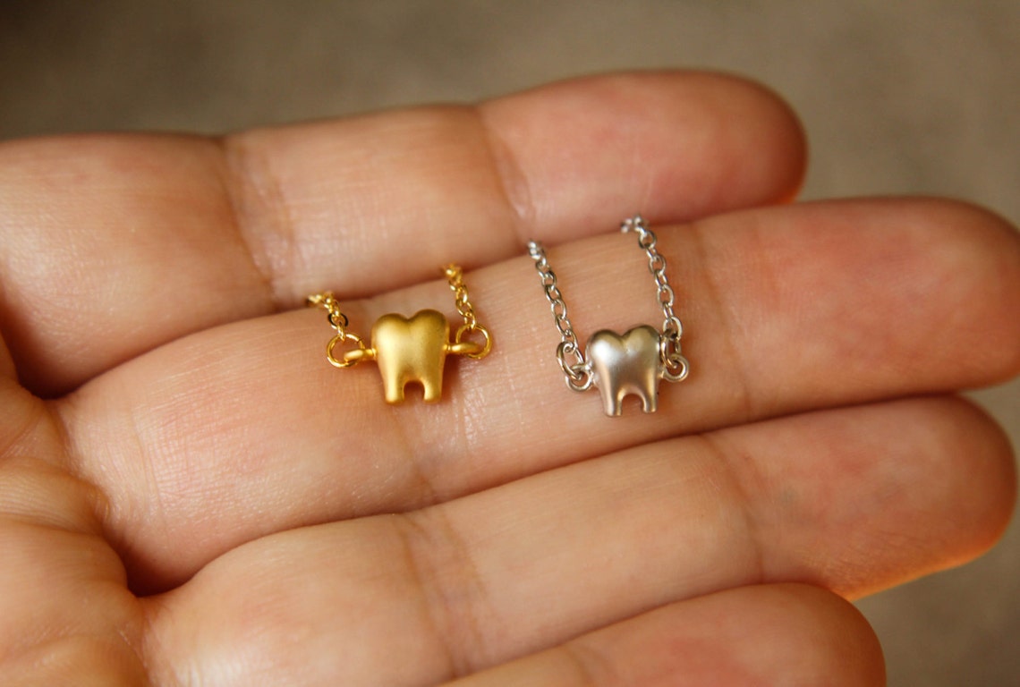 Tooth Necklace, Available in Silver or Gold - Etsy