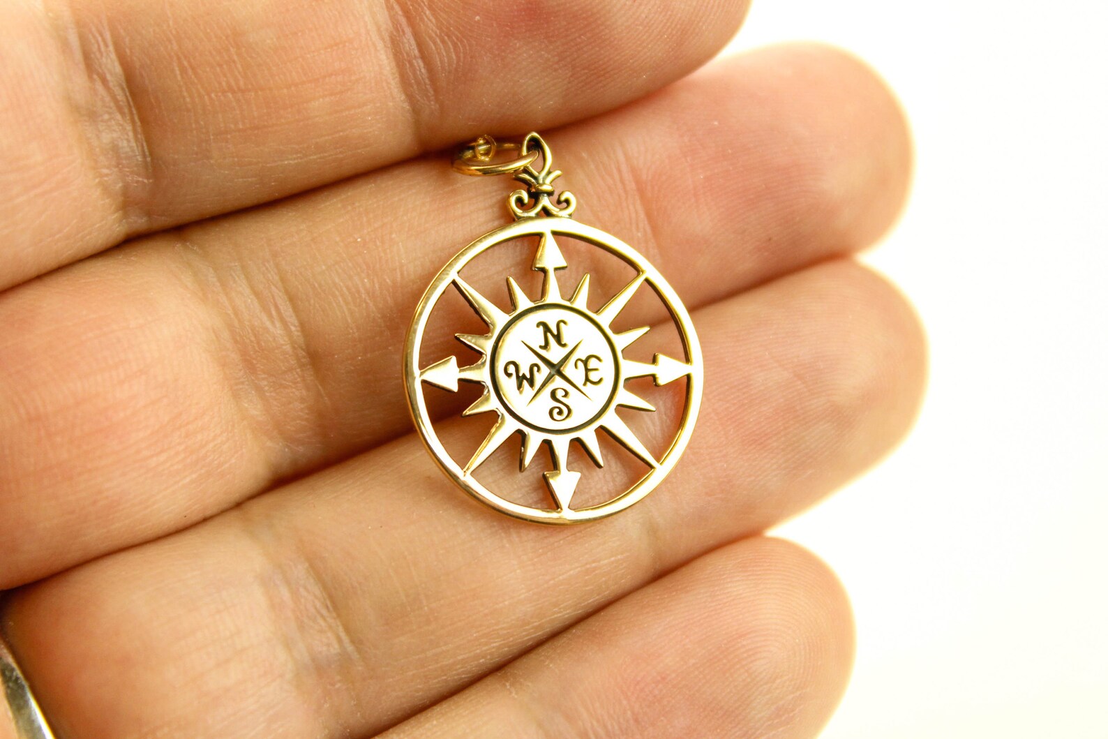 Compass Rose Necklace in Sterling Silver or Bronze and Gold - Etsy