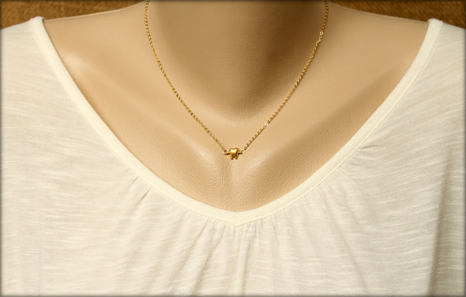 Tooth Necklace, Available in Silver or Gold - Etsy