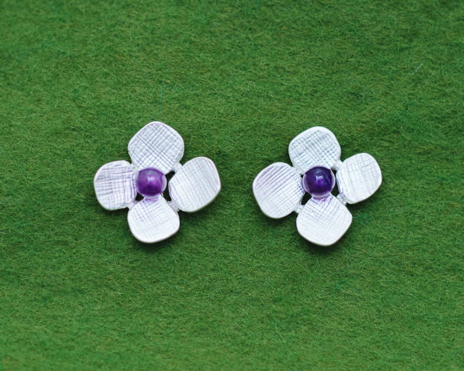 Hydrangea - Earrings - Pearl - Gold - Amethyst - Flower - Hypo ...