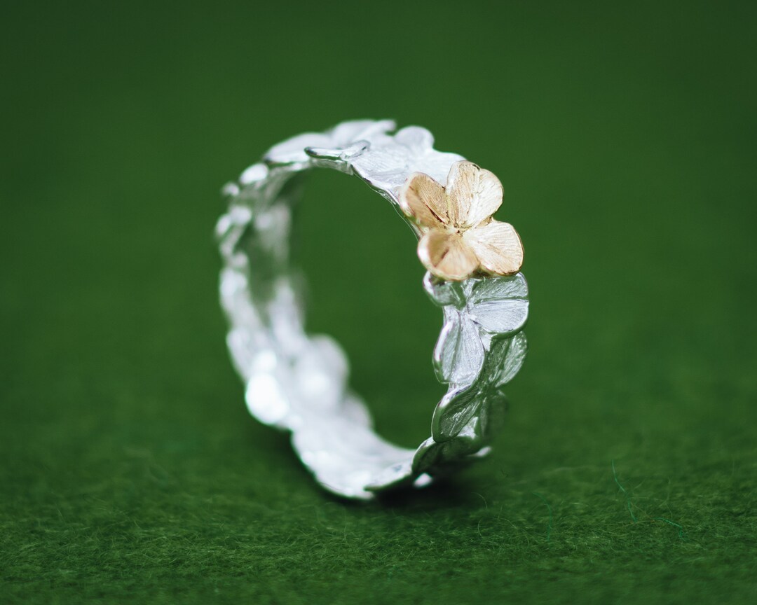 Clover Ring - 18k Gold Four Leaf Clover - Three and Four Leaf Clovers ...